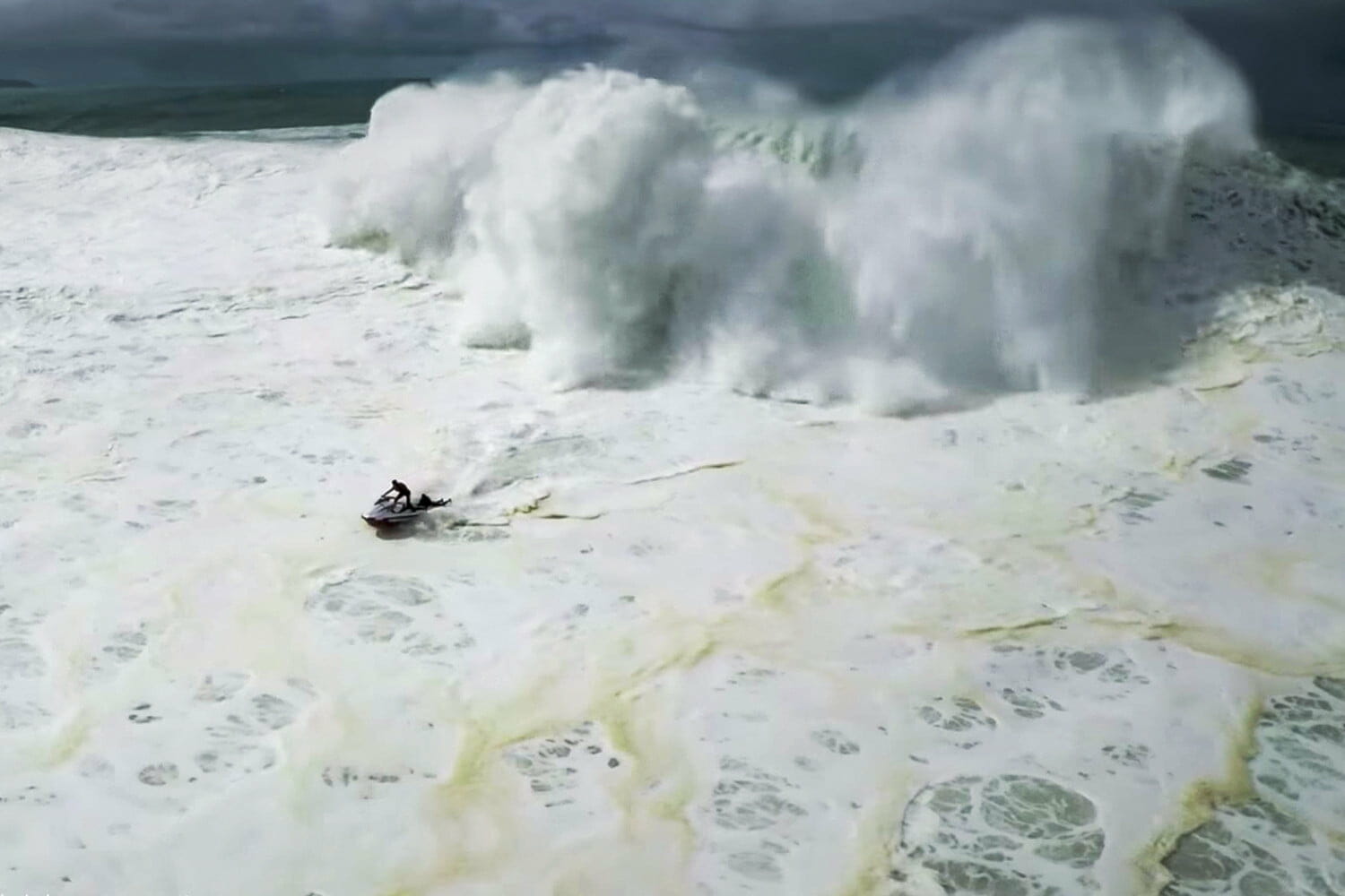 Drone Footage Of An Insane Big-wave Surf Rescue Will Make You Kiss Dry ...